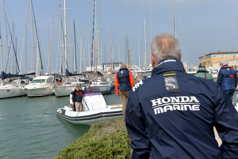 Pressmare | Nuovo Honda BF300 V8: potenza, efficienza e comfort